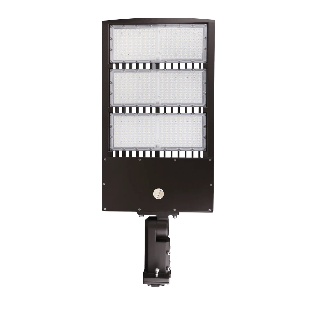 450W LED Pole Light with Dusk to Dawn Photocell, 5700K, High Voltage ...